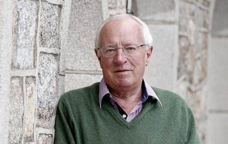 Veteran journalist and author Robert Fisk dies aged 74 – Public Radio ...
