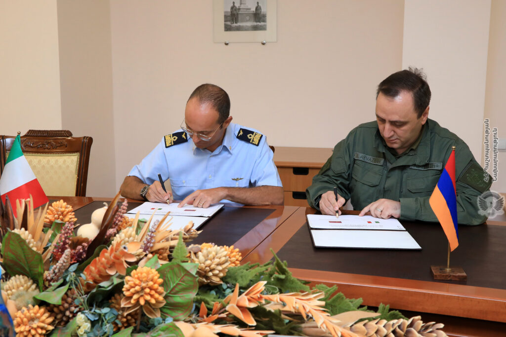 Armenia, Italy sign military cooperation plan – Public Radio of Armenia