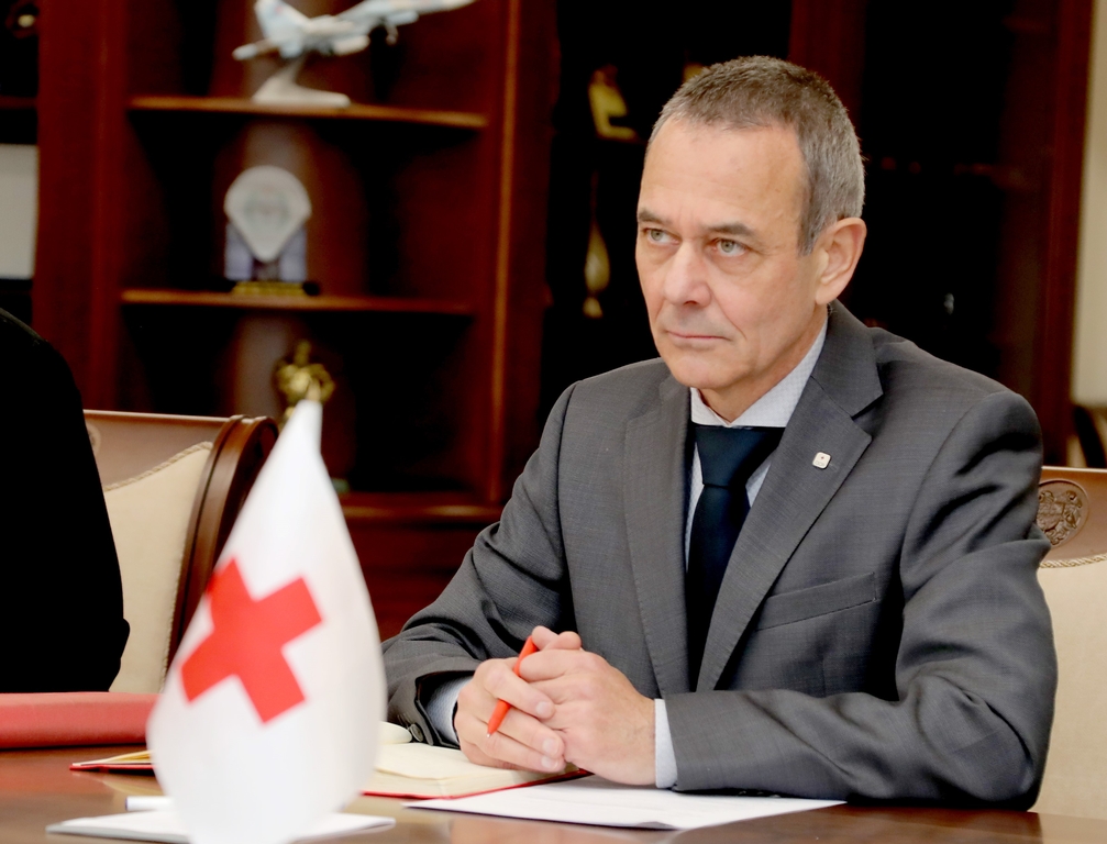 Armenian Defense Minister receives Head of ICRC delegation – Public ...