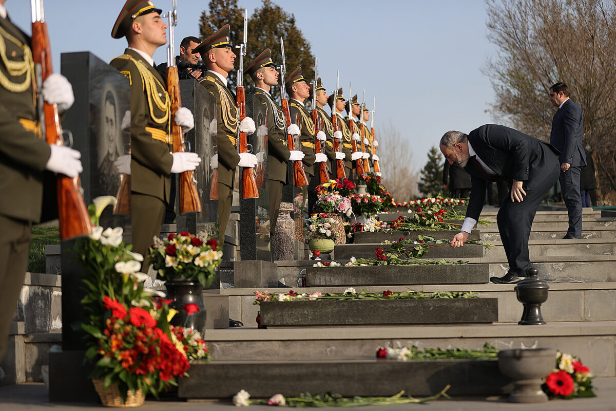 Tribute to the memory of heroes of 2016 four-day war – Public Radio of ...
