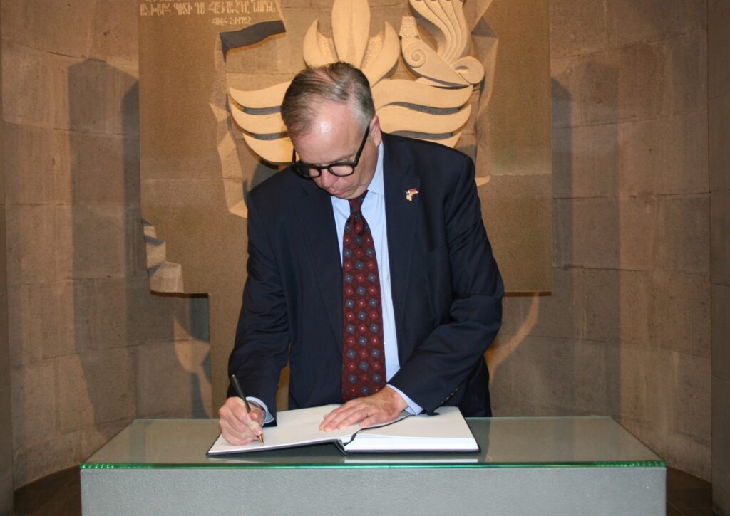 US State Department’s Mark Cameron visits Armenian Genocide Memorial ...