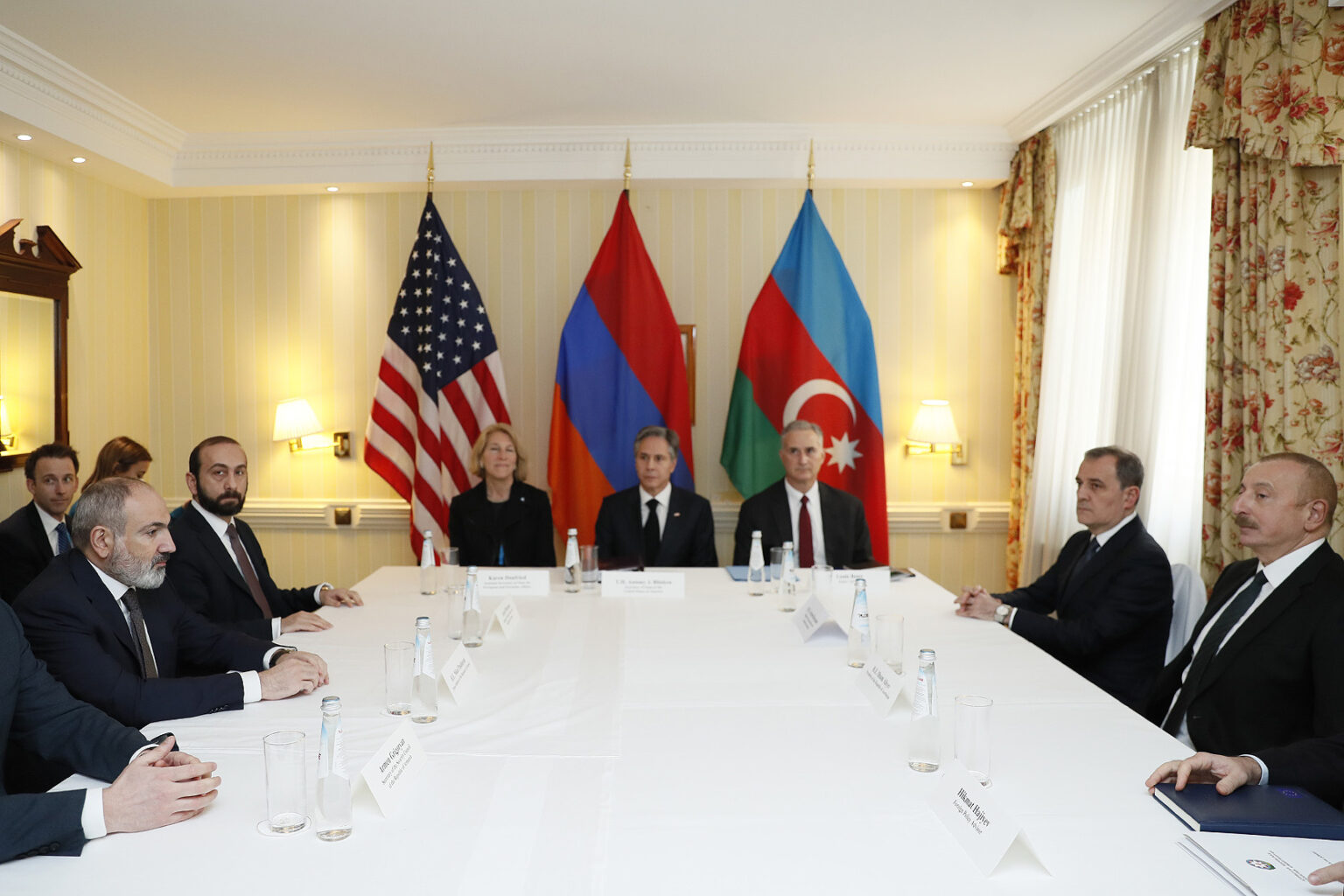 Pashinyan, Aliyev, Blinken hold trilateral meeting in Munich – Public ...