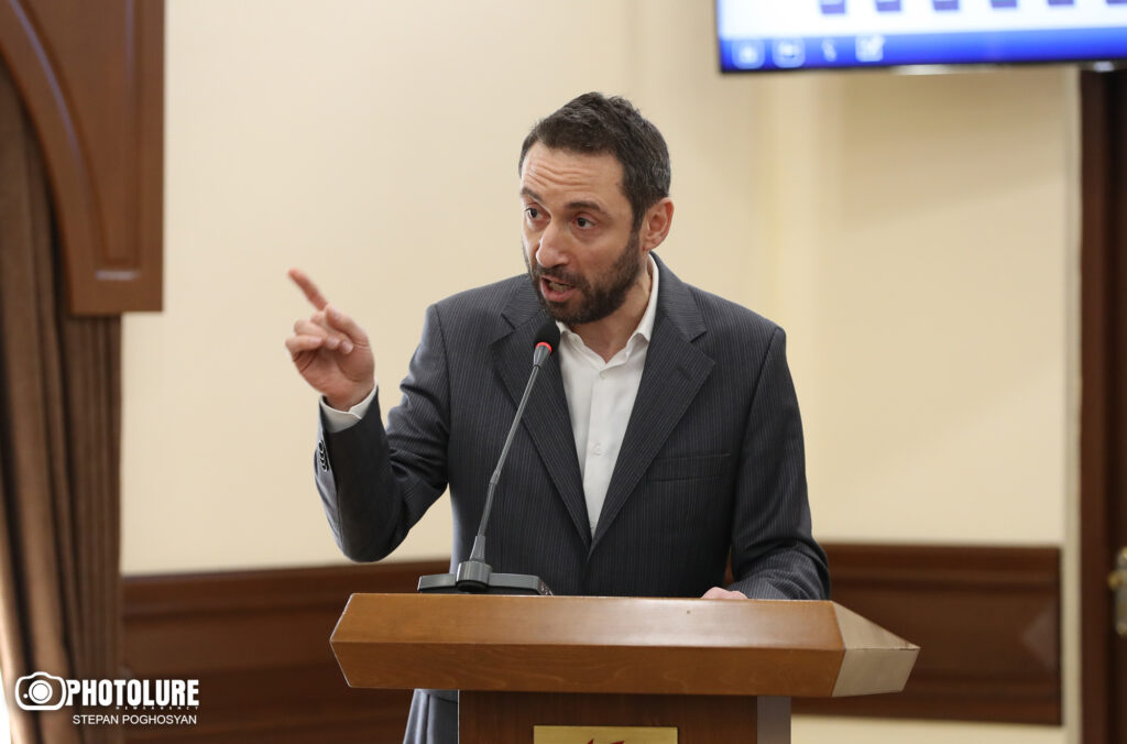 Hayk Marutyan stripped of mandate in Yerevan City Council – Public ...