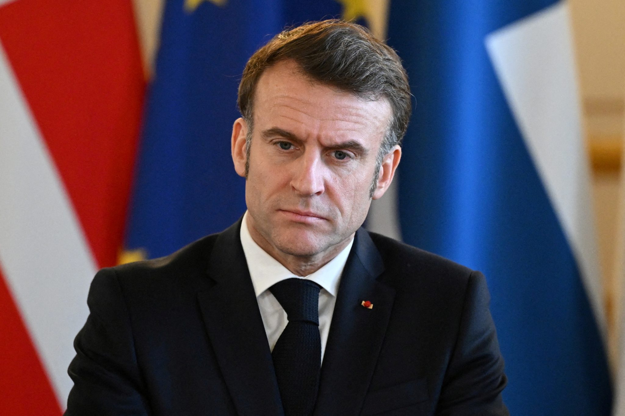 Macron to push for ban on social media for under 15 years old, after ...