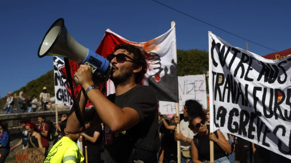 Workers across France strike over budget cut plans – Public Radio of ...